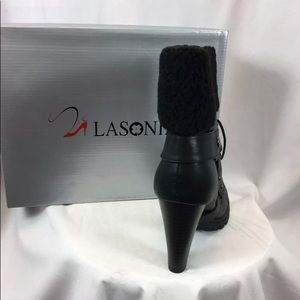 Lasonia | Shoes | New Lasonia Womens 2 In Booties | Poshmark